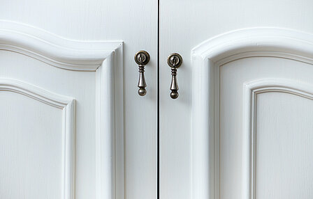 COOL family - water-based coatings for interior fittings - Hesse Lignal